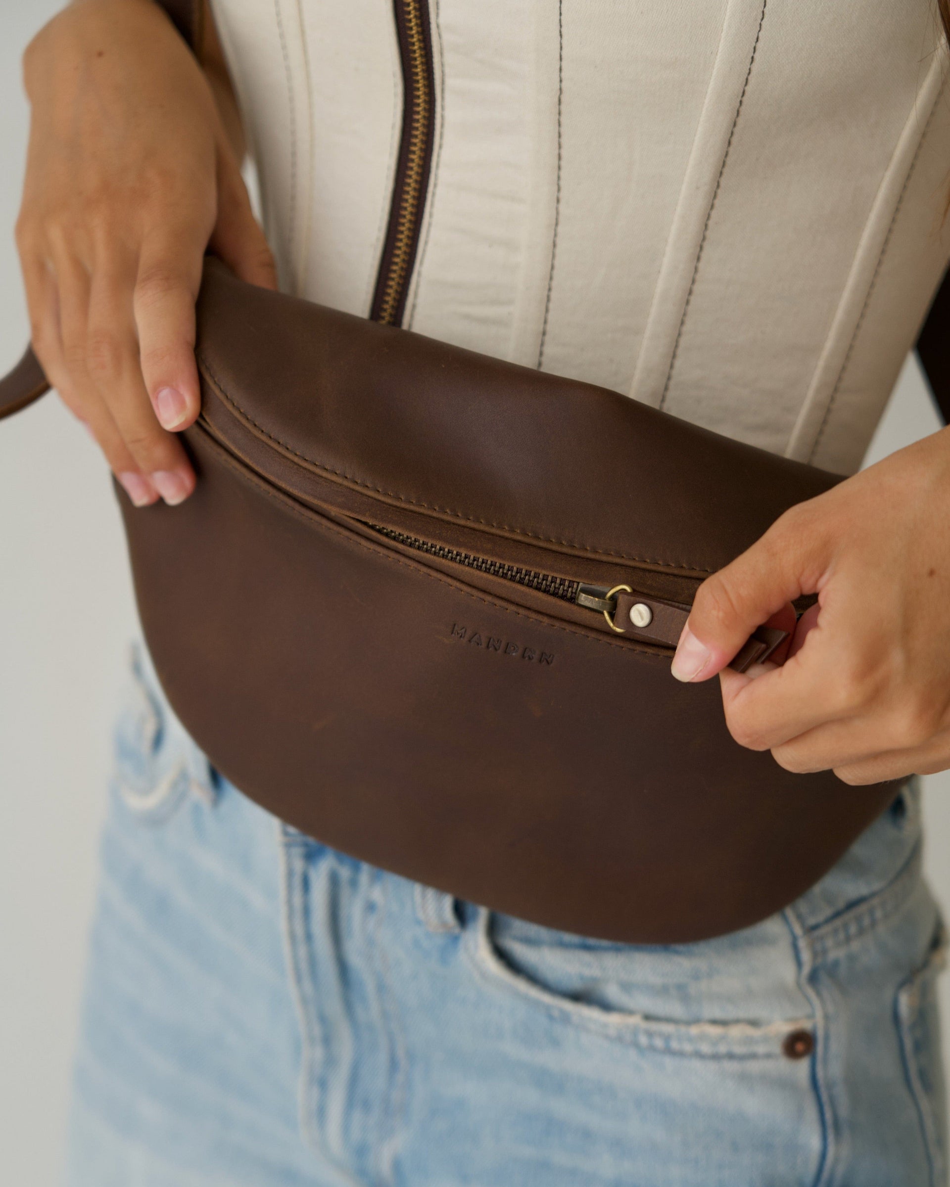 MANDRN | The Atlas- Saddle Brown Leather Fanny Pack