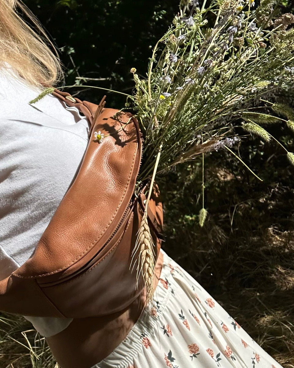 MANDRN | The Atlas- Tan Leather Fanny Pack